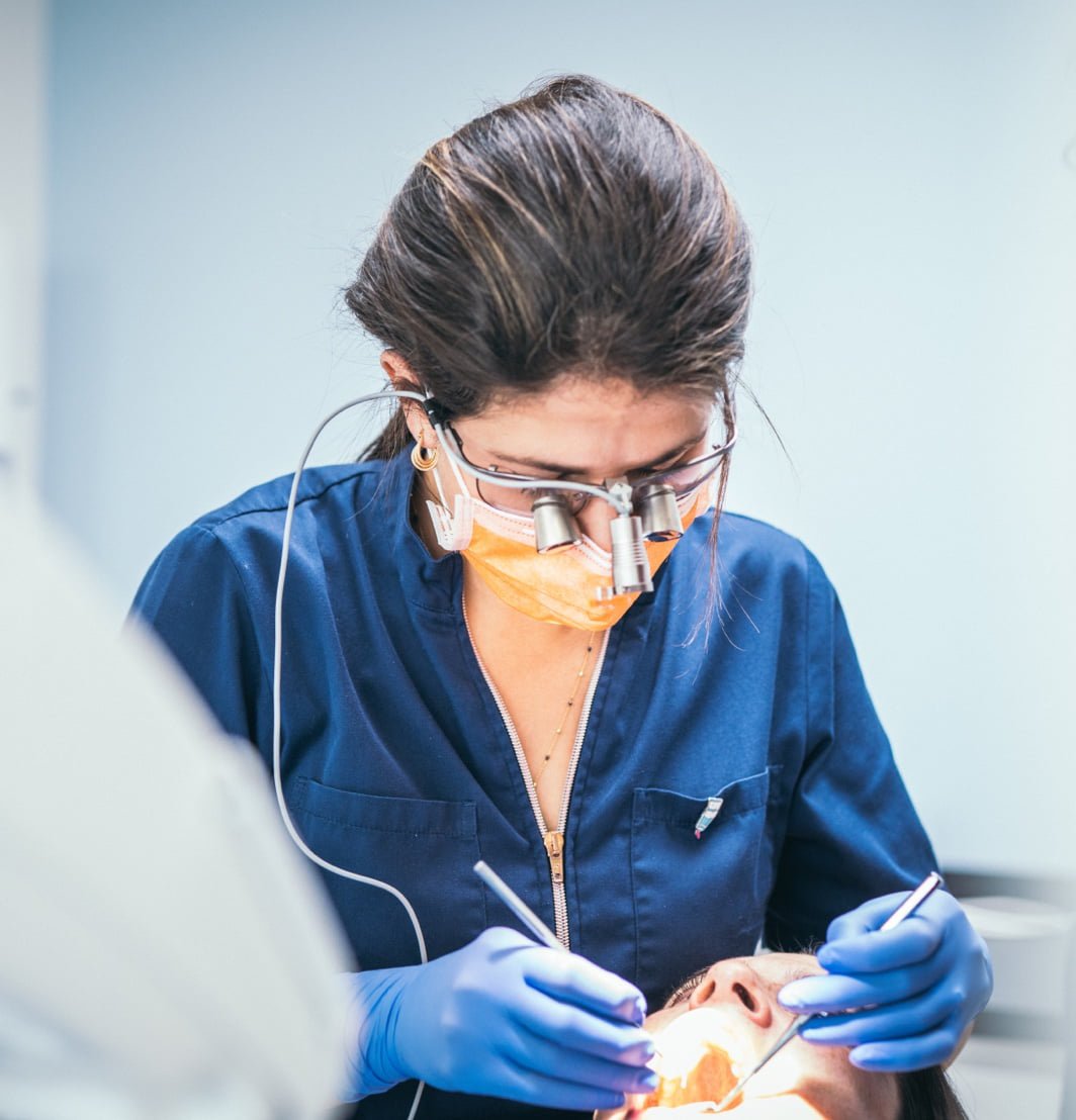 Soins dentaires, enfants et adultes - Smile Clinique Dentaire